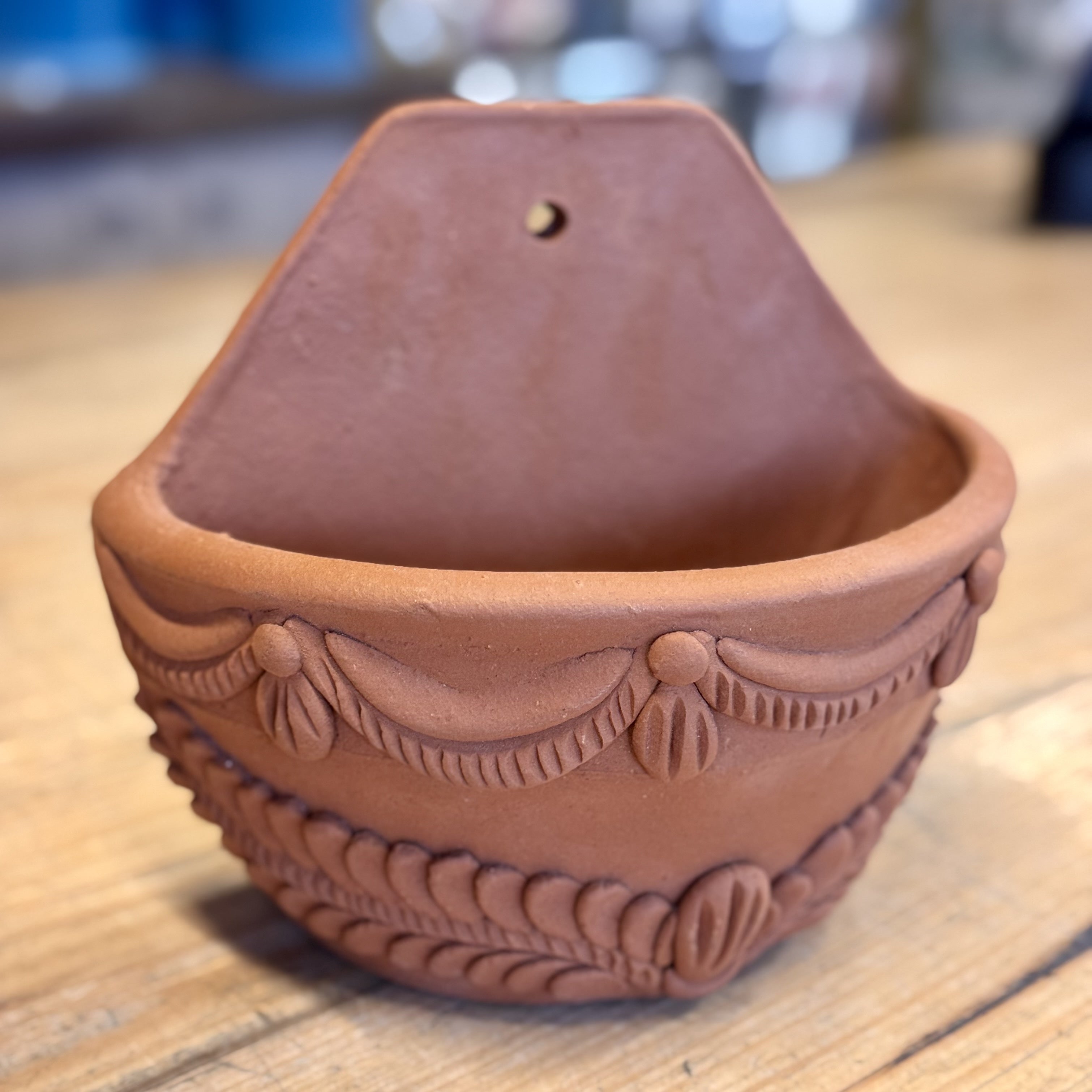 Terracotta Wall Pot – Northcote Nursery