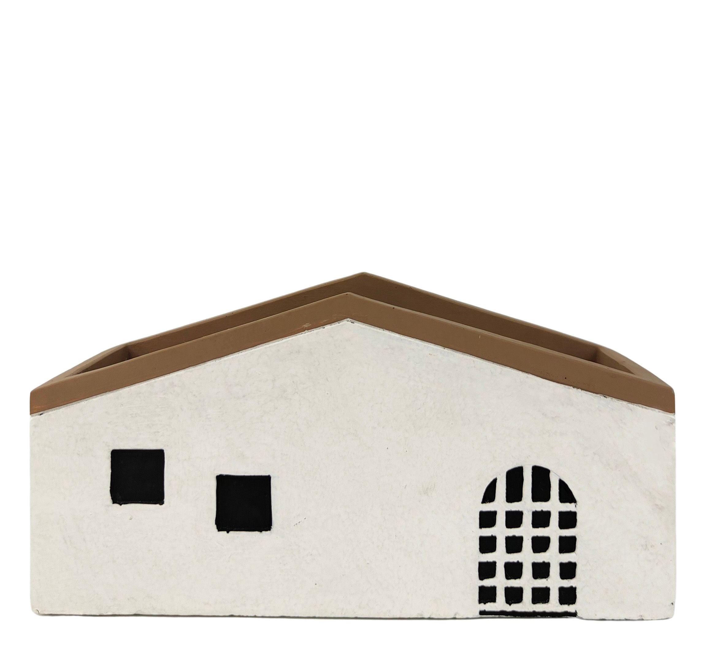 Jonah House Long Planter White – Northcote Nursery